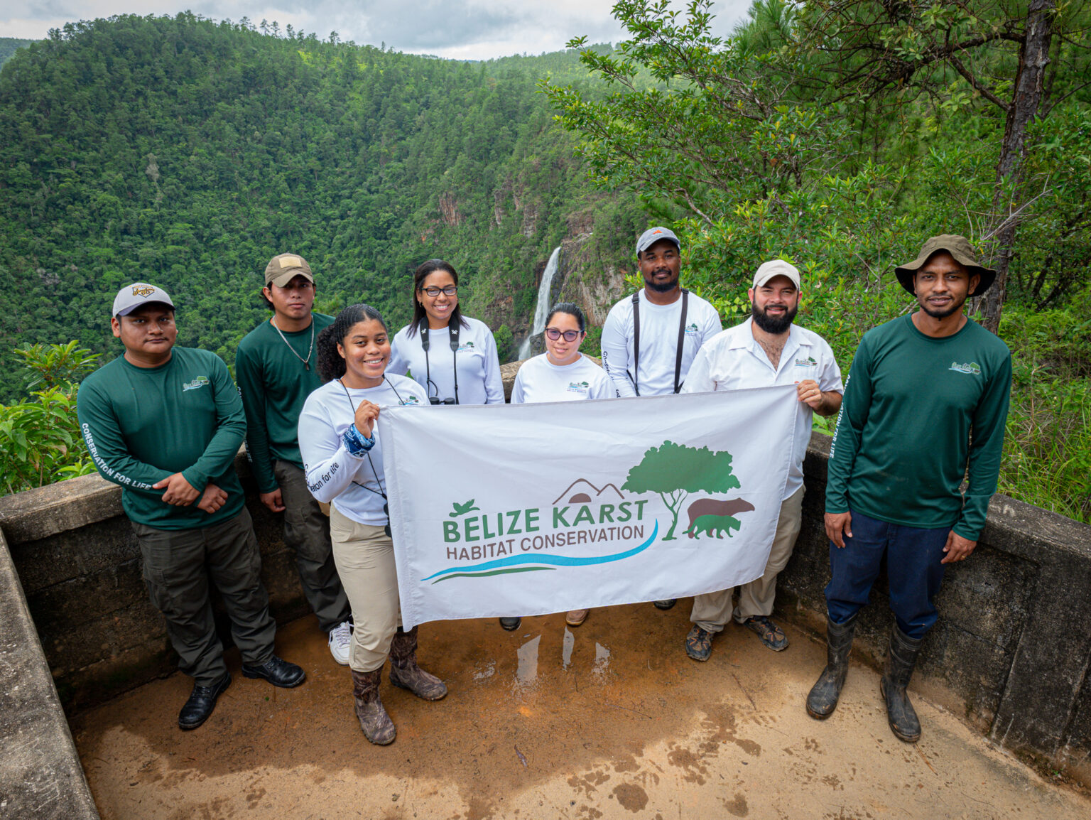 Visit 1,000 Foot Falls - Belize
